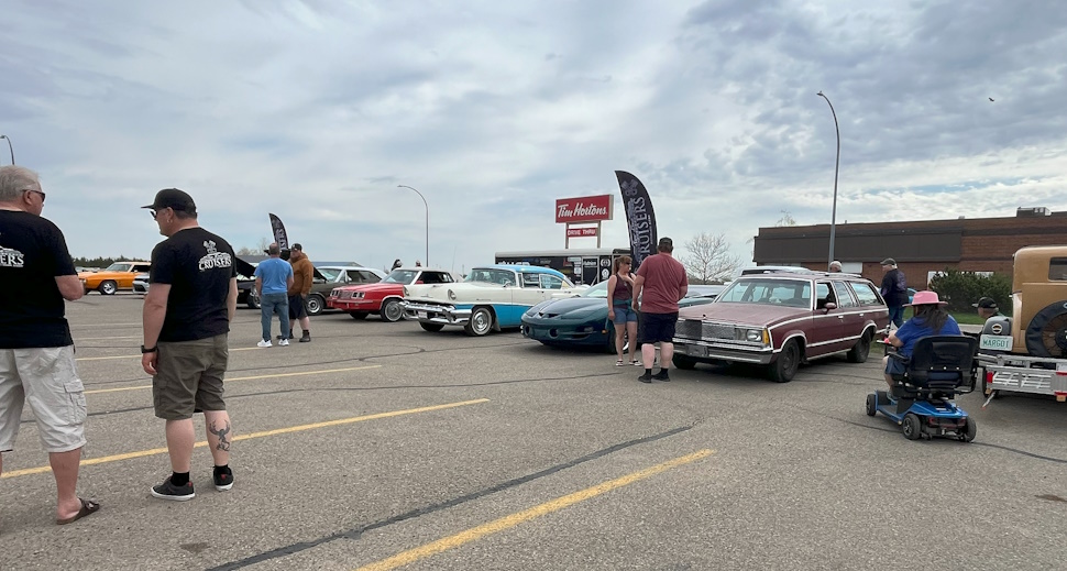 Excellent turnout for first-ever Cars & Coffee: Soo Line Cruisers ...