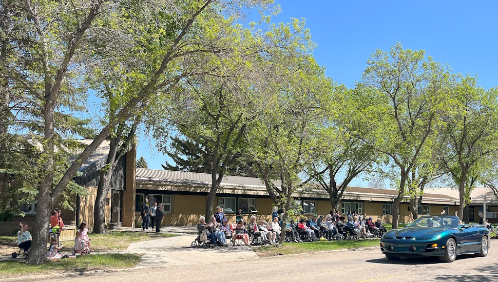 Successful Care Home Cruise for Soo Line Cruisers - DiscoverWeyburn.com ...