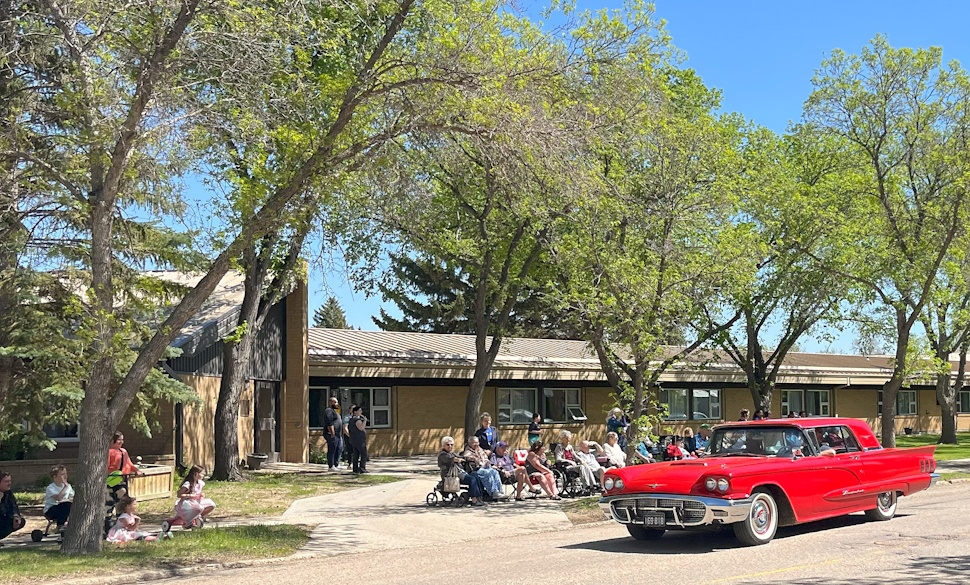Successful Care Home Cruise for Soo Line Cruisers - DiscoverWeyburn.com ...