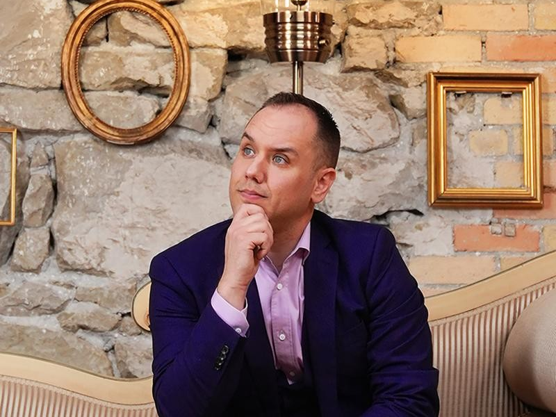 Jeff Newman: Mentalist, Magician, Trickster - SwiftCurrentOnline.com ...
