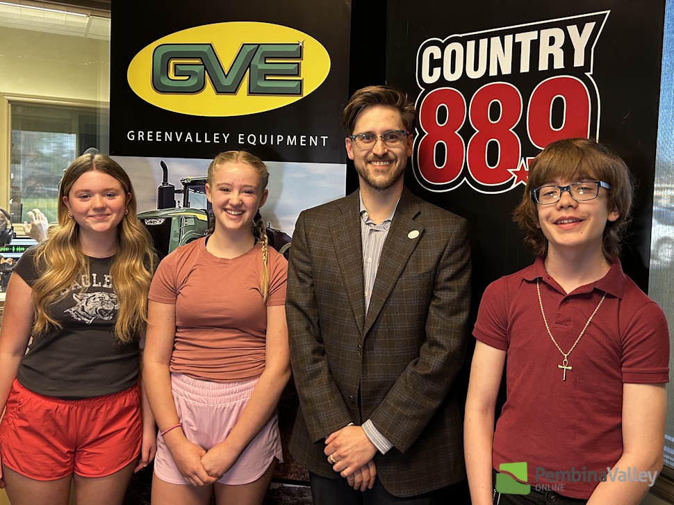 Jon Bryant takes the stage tonight at TCE in Altona for a fundraising ...