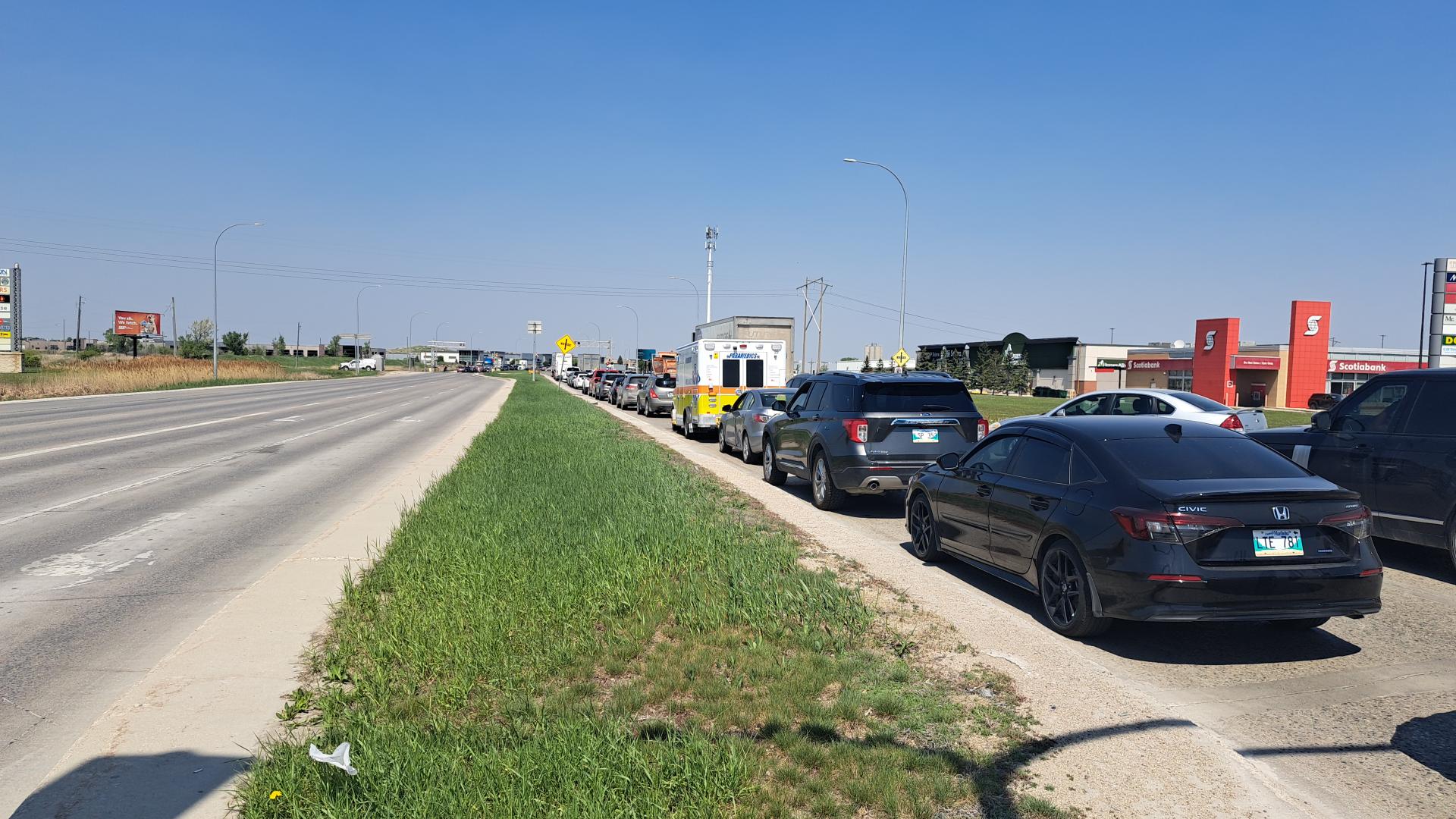 Stuck train crossing arms cause major delays on Route 90 - CHVNRadio ...