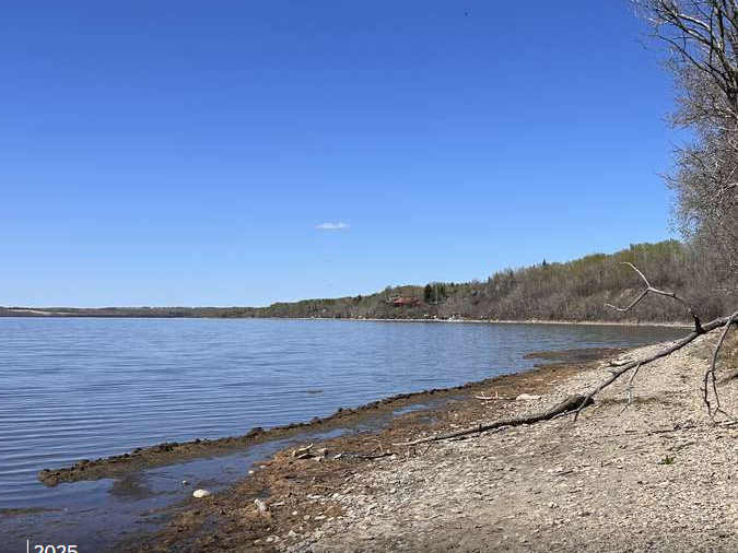 Lacombe County needs your photos to help the environment ...