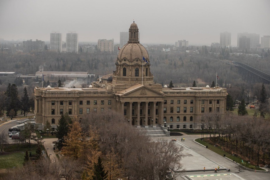 Investigation finds Alberta government not complying with freedom of ...