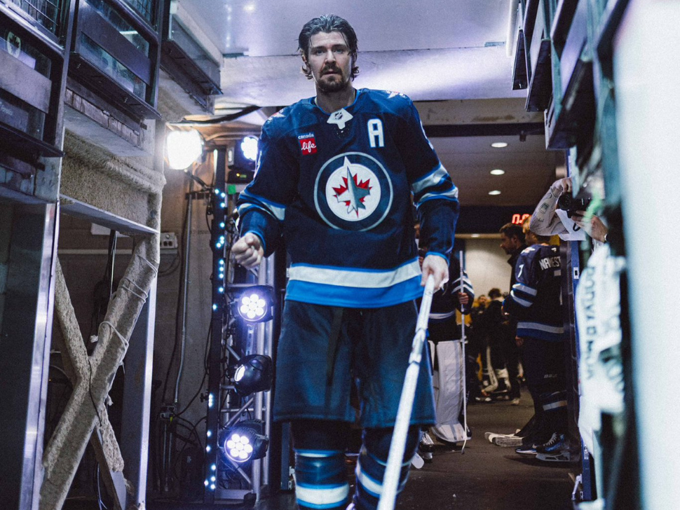 Dallas Stars fan launches memorial fund after Scheifele plays through ...