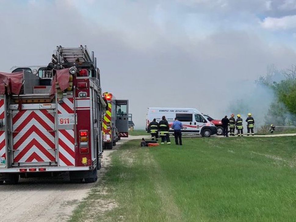 Multiple grass fires keep crews busy Monday as Winnipeg fire ban ...