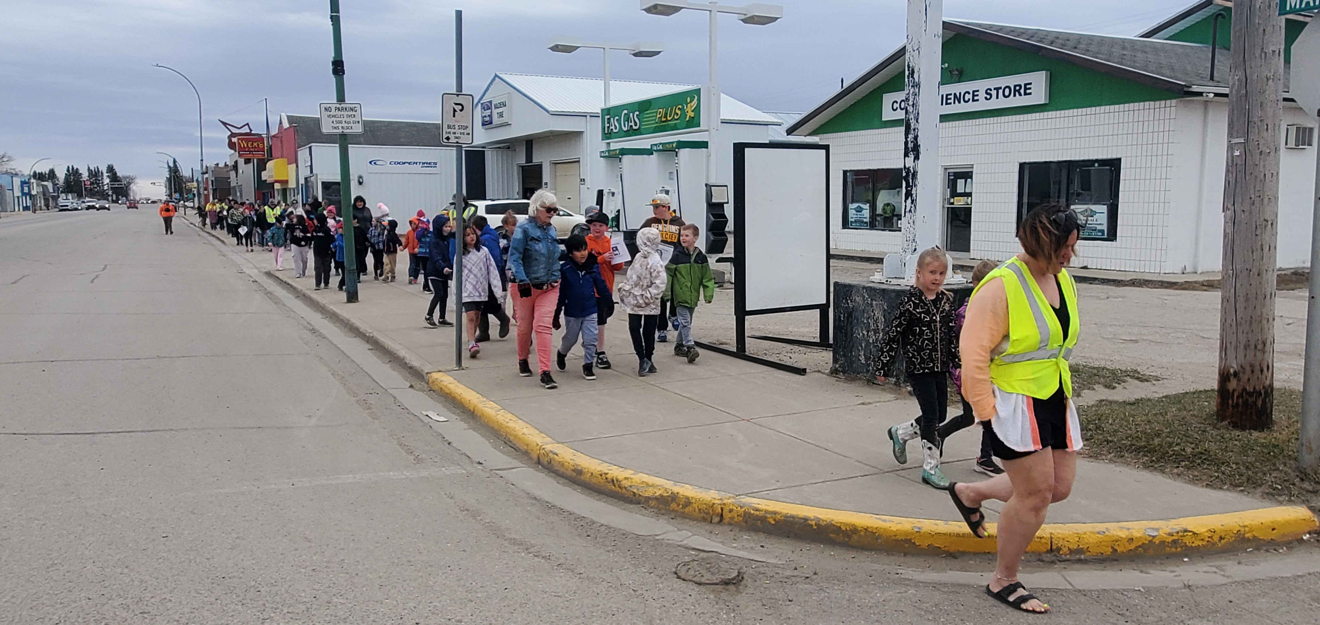 Wadena students Walk to Remember - DiscoverHumboldt.com - Local news ...