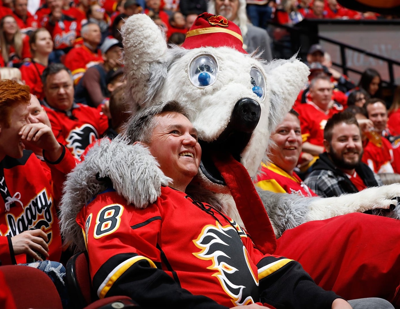 Beloved mascot makes the Mascot Hall of Fame ballot — and he has a nose ...