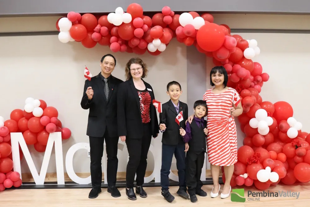 Morden Mayor Nancy Penner congratulates Citizen of Distinction ...