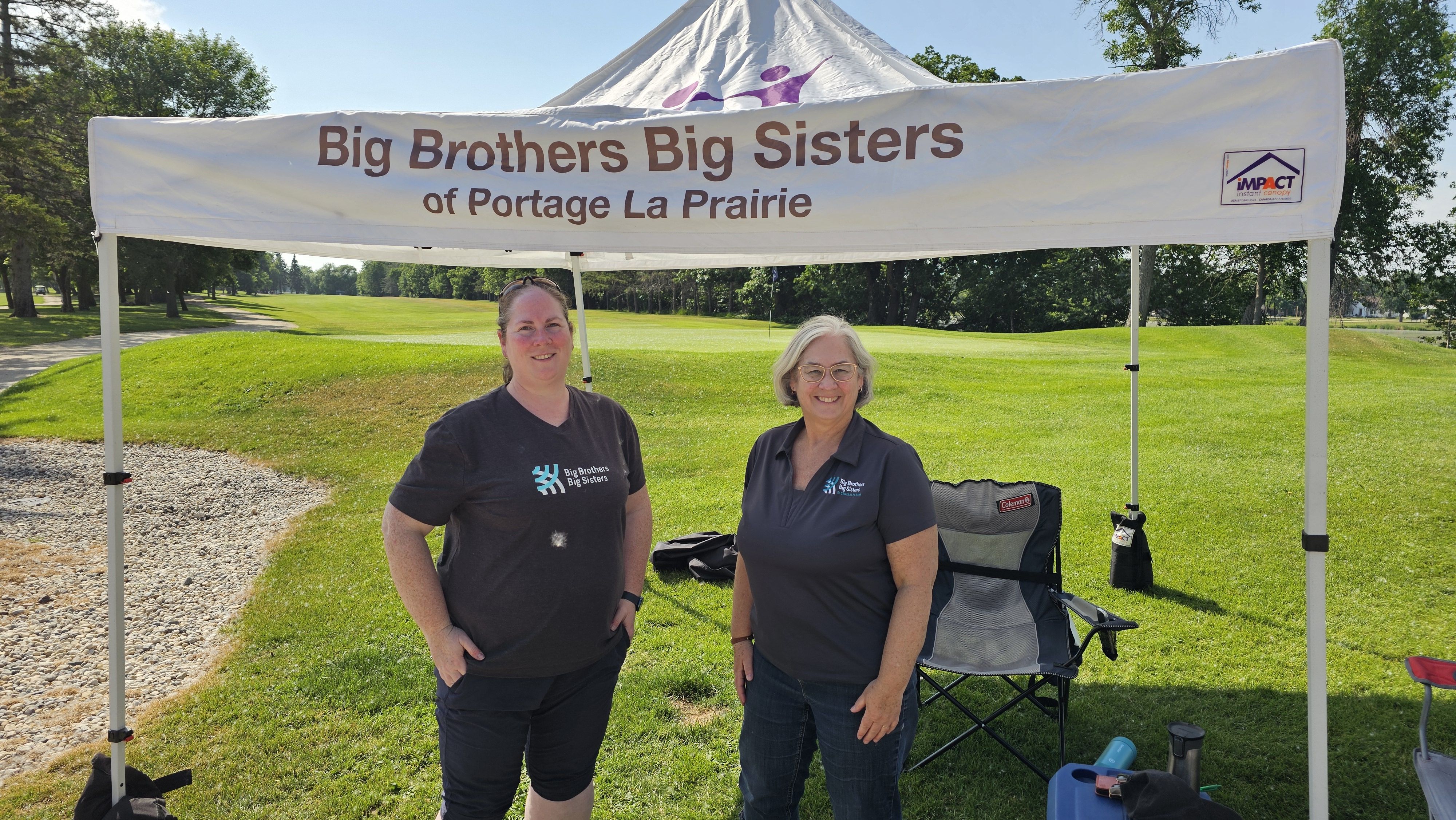 Golfers swing big for Big Brothers Big Sisters in Portage ...