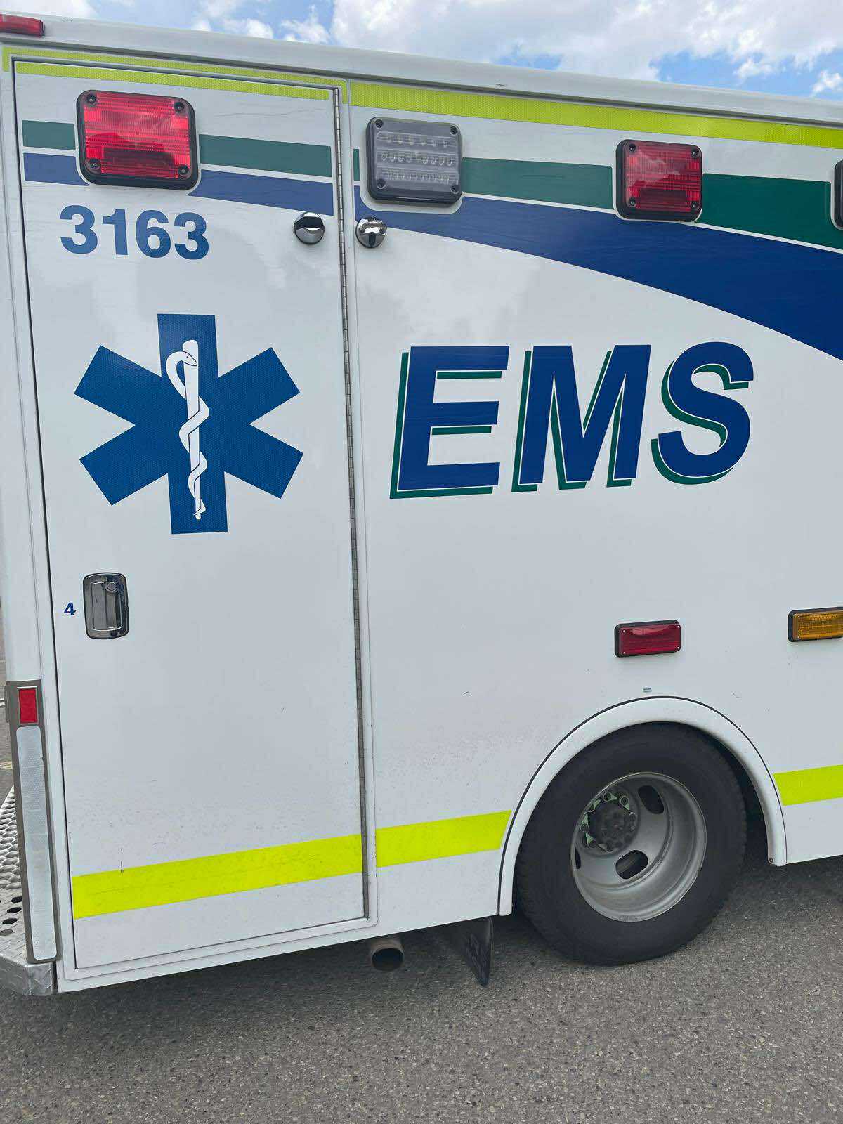 Update: Crash on southbound QEII stalls Sunday traffic near Airdrie ...