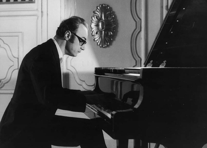 Ten essential recordings to remember Alfred Brendel - Classic107 ...
