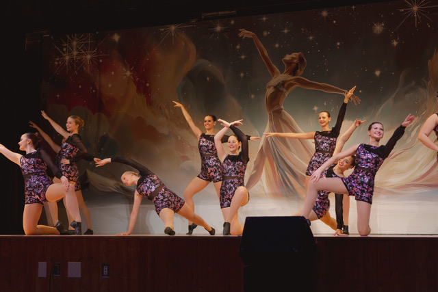 ‘Reach for the stars’ sets the tone for Drewitz School of Dance recital ...