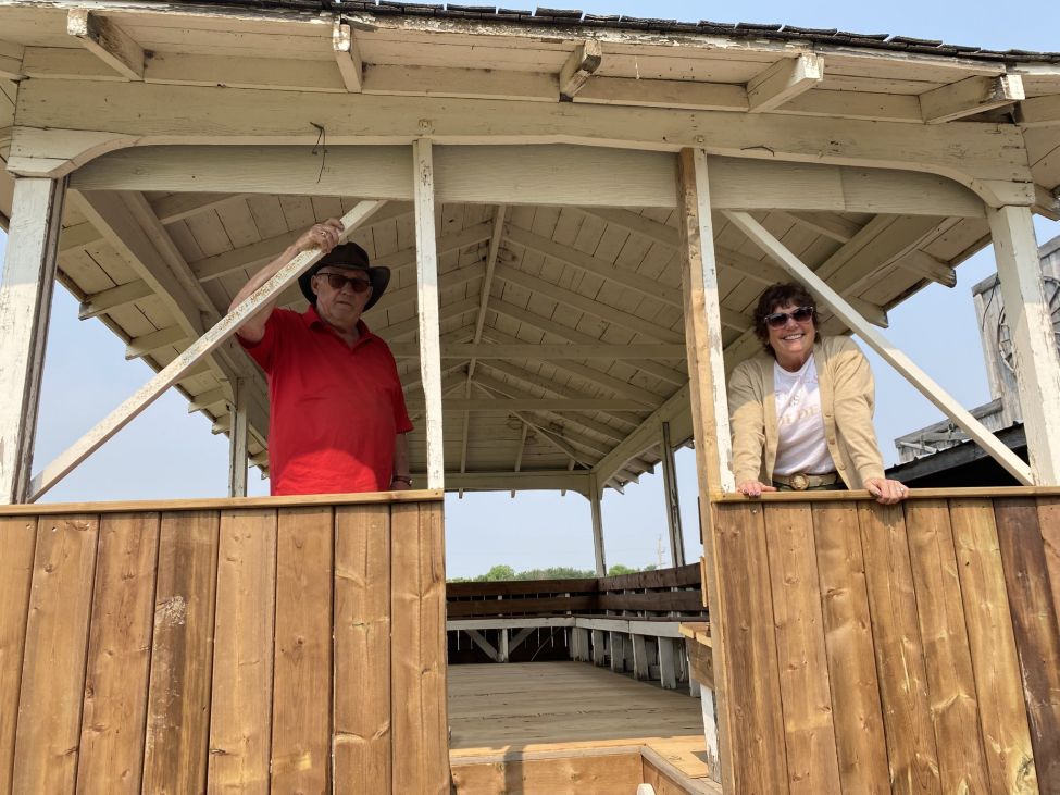 Killarney’s historic Bandstand restored to its former glory - But let's ...