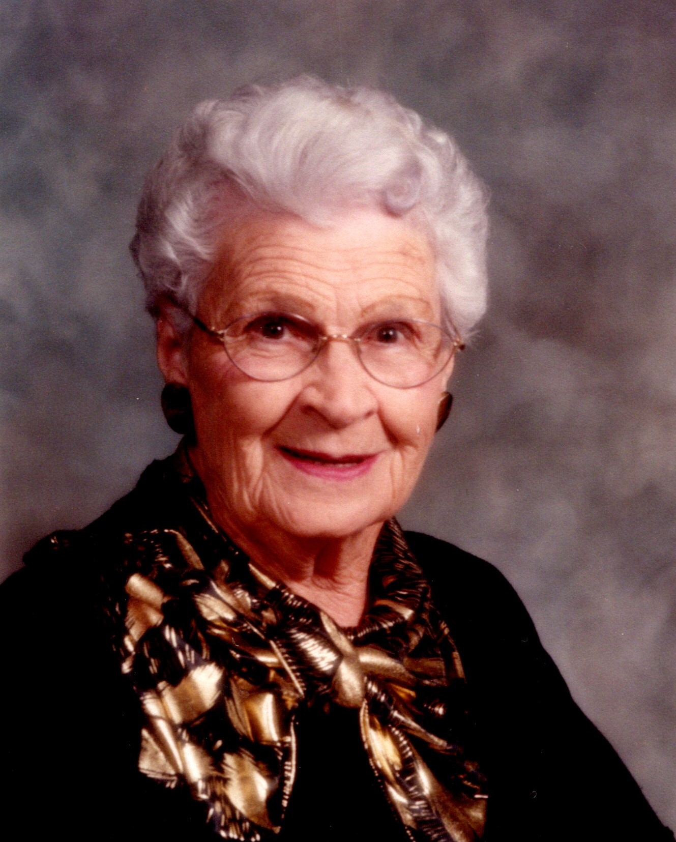 Ms. Esther Grant - SwiftCurrentOnline.com - Local news, Weather, Sports ...