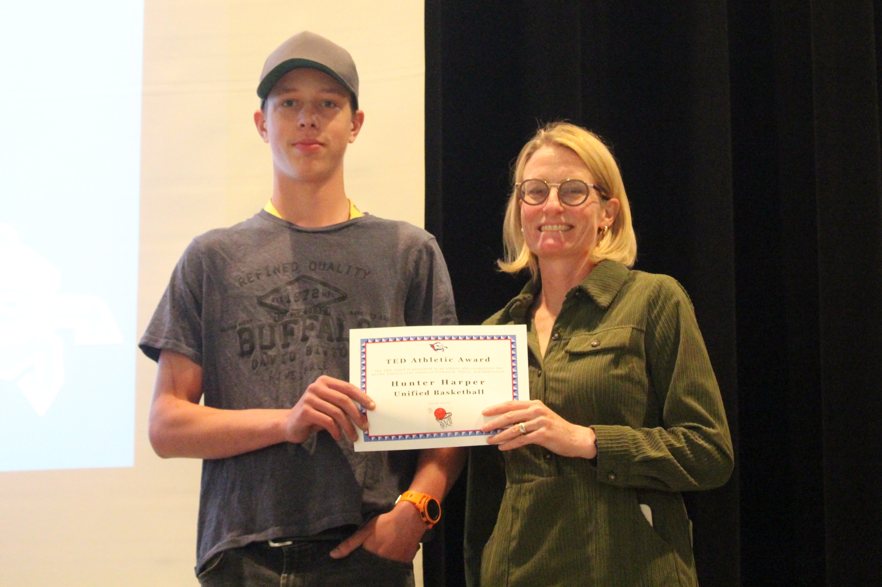 Comp hands out athletic awards - SwiftCurrentOnline.com - Local news ...