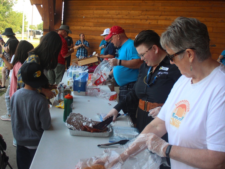 Strathmore Library kicks off summer with fundraiser festival ...