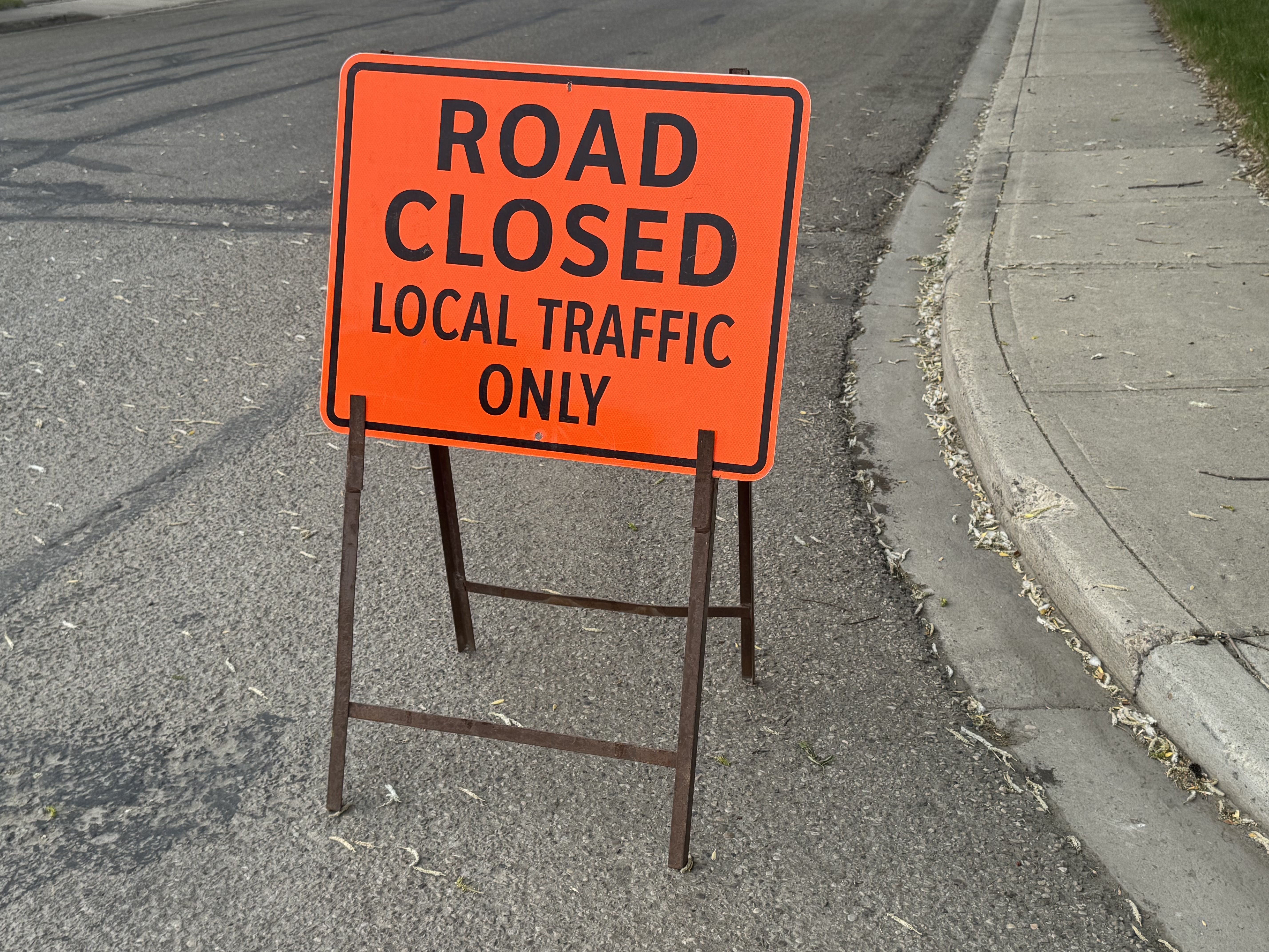 Sylvan Lake water main break closes parts of 48 Street - CentralAlbertaOnline.com - Local news ...