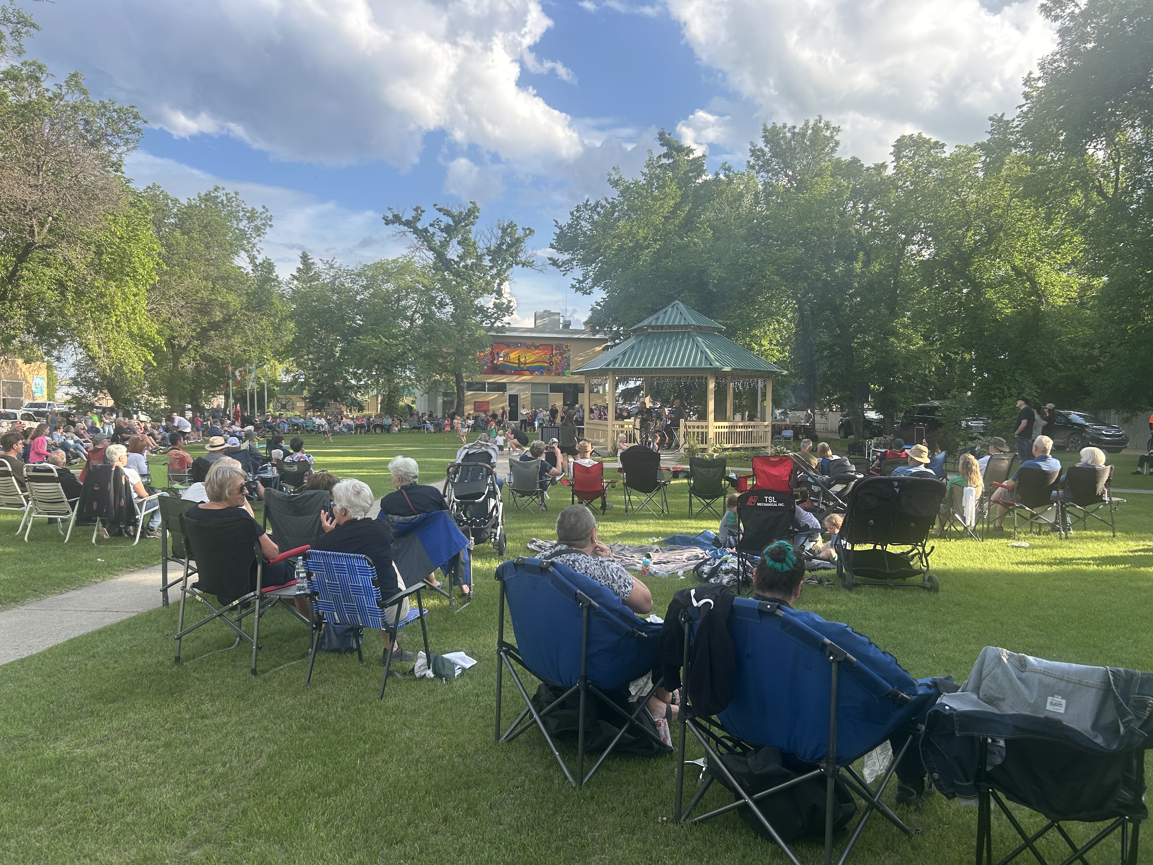 Sights and sounds from the 2025 Summer Sizzler Kickoff Concert ...