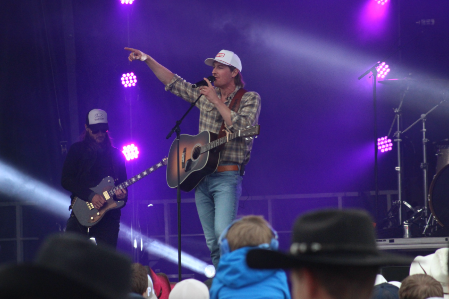 Cooper Alan hits the stage at Cowboy Town Concert - StrathmoreNow.com ...