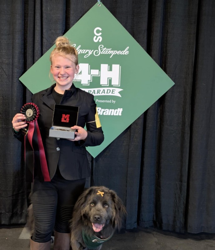 Olivia and Ellie steal the show at 4-H on Parade - CochraneNow ...