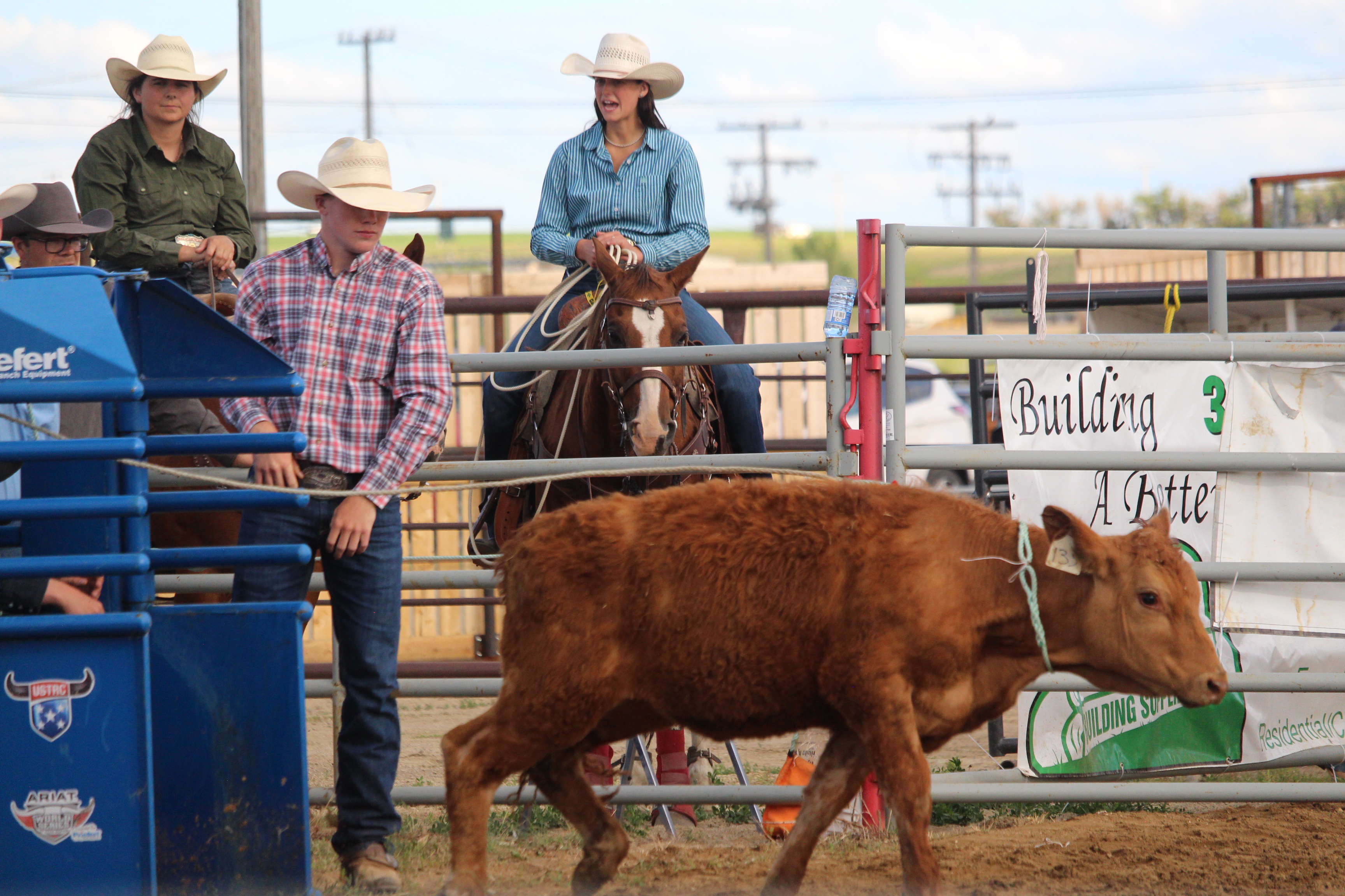 Duo of locals wrangle first place at CCA Rodeo - SwiftCurrentOnline.com ...