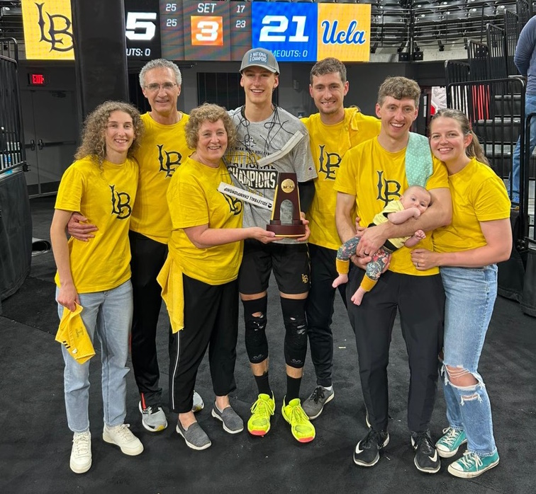 Muenster’s Skyler Varga goes from NCAA championship to international ...