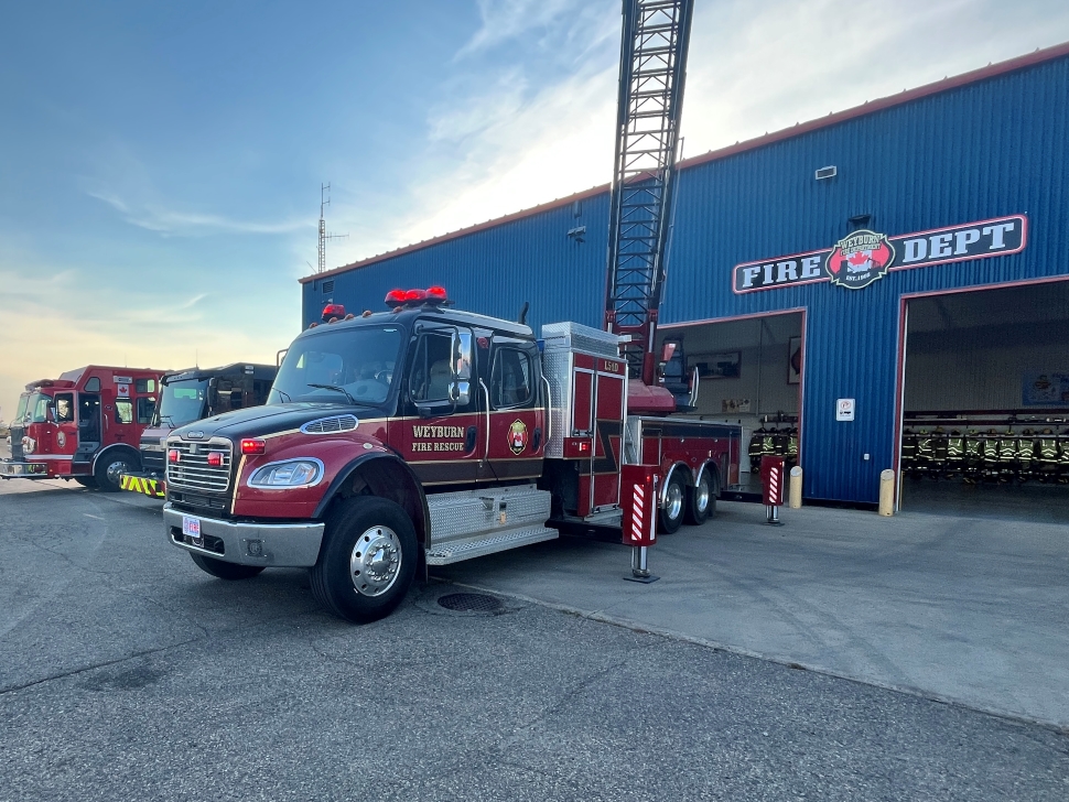 WFD respond to multi-structure fire at Navou trailer park ...