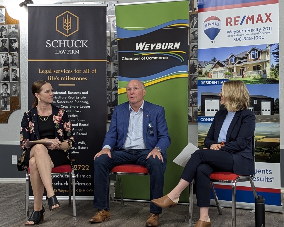 Former MP reflects on political career at Weyburn Chamber event ...