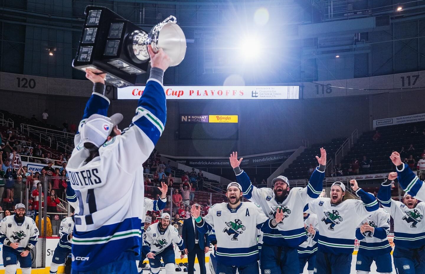 Canucks rally to win Calder Cup, cap historic playoff run - CochraneNow ...