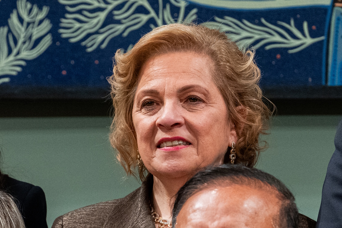 Immigration minister defends border bill's restrictions on asylum ...