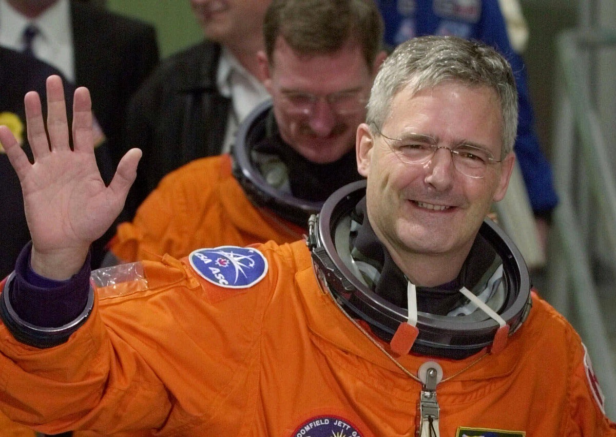 Marc Garneau left lasting legacy on Earth and in space, former ...
