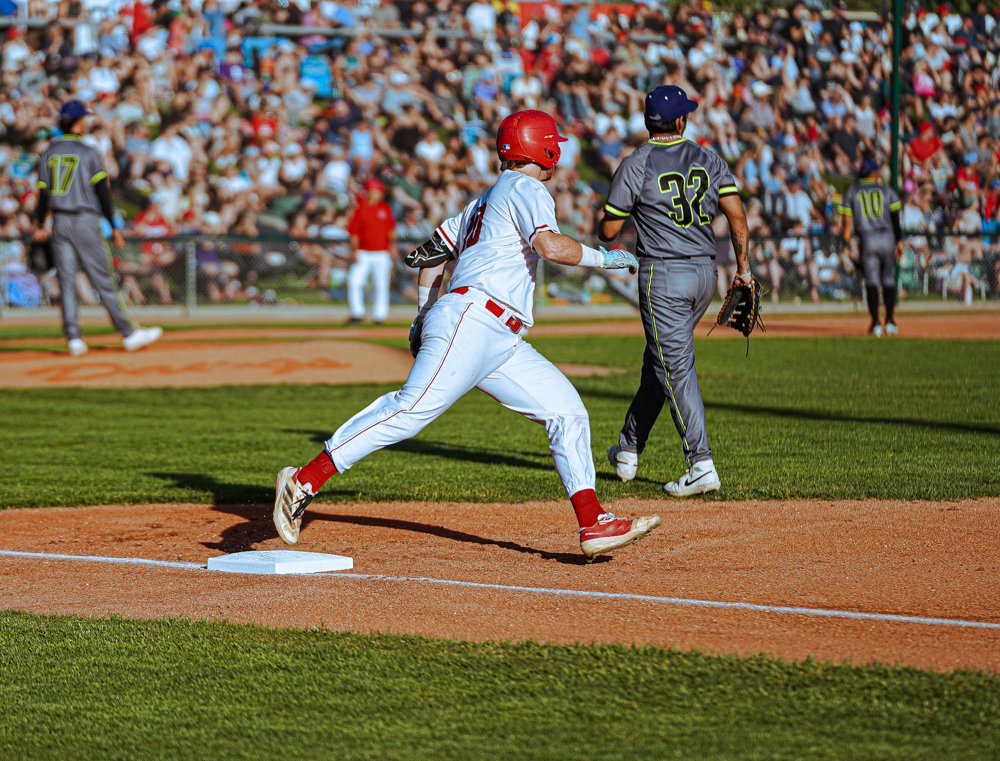 Okotoks Dawgs score 25 runs over a pair of weekend games ...