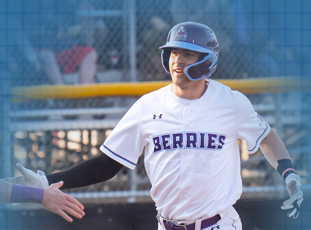 Monster night for Murdoch in Berries rout over Moose Jaw ...