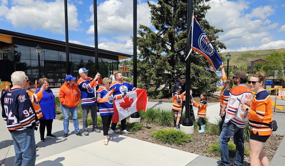 Edmonton Oilers flag flying high in Cochrane - CochraneNow: Cochrane ...