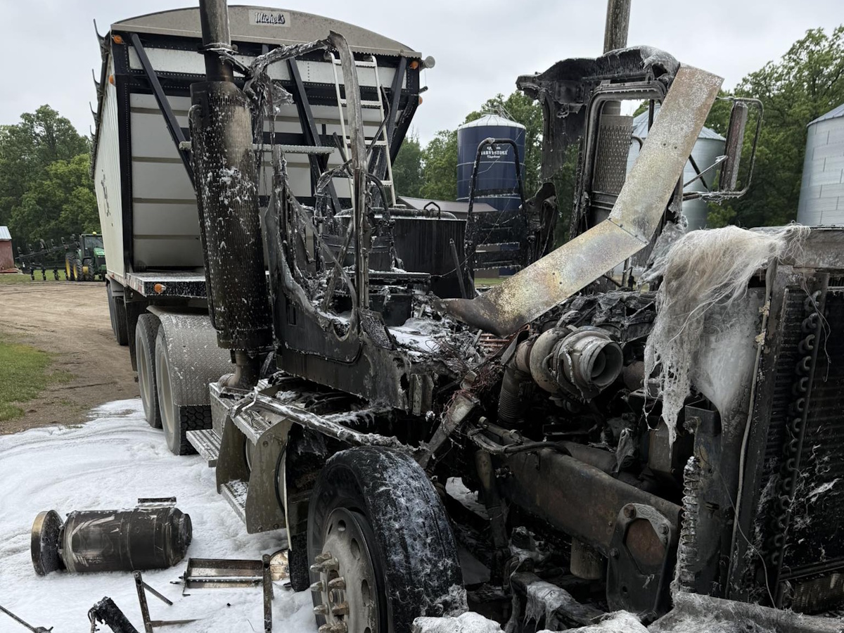 Miami Fire & Rescue able to save trailer in semi fire ...