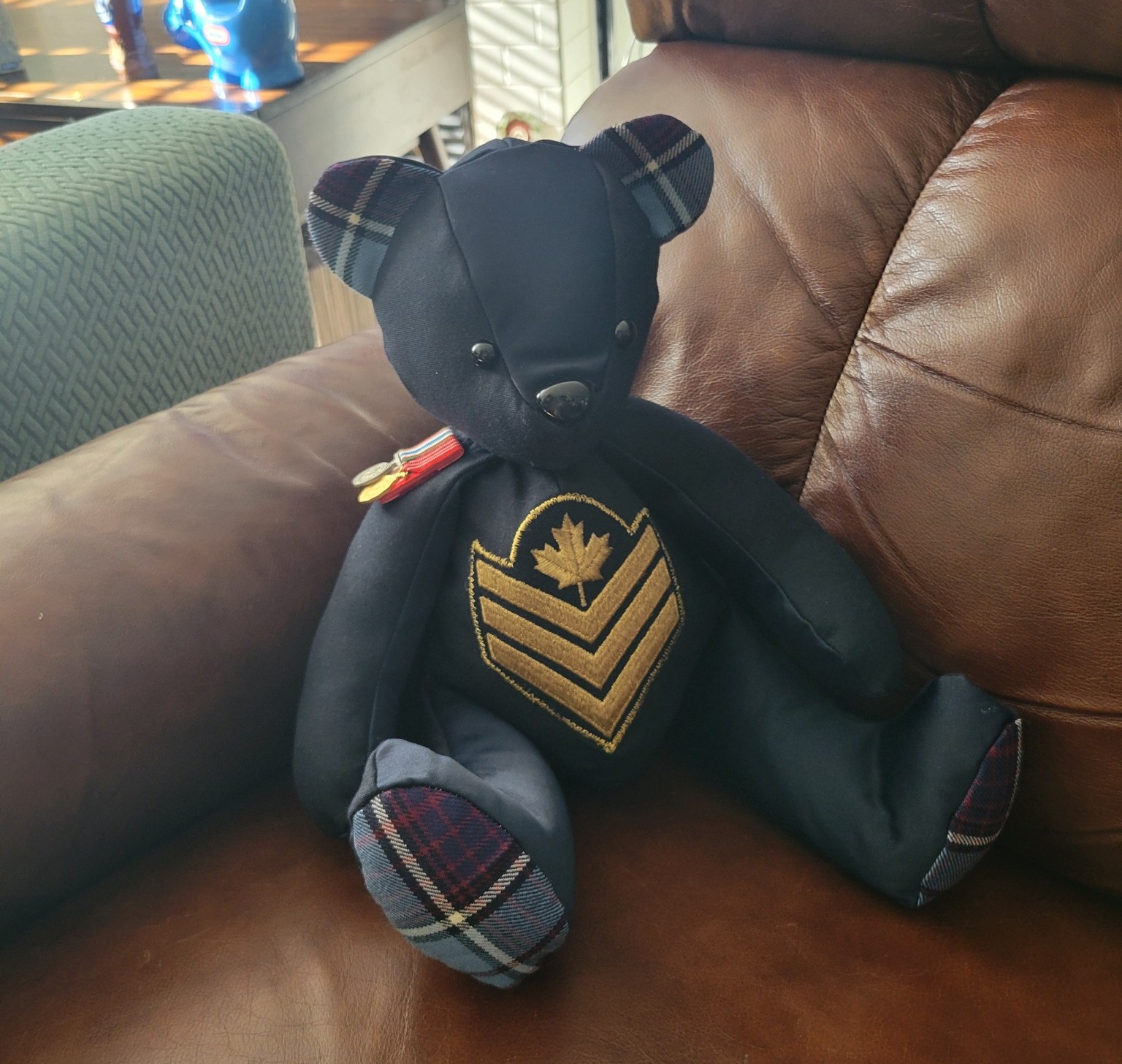 ‘The ultimate bear’: Airdrie woman transforms veteran’s mess kit into ...