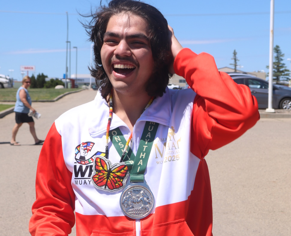 Cameron Billy returns after winning silver medal in Italy ...