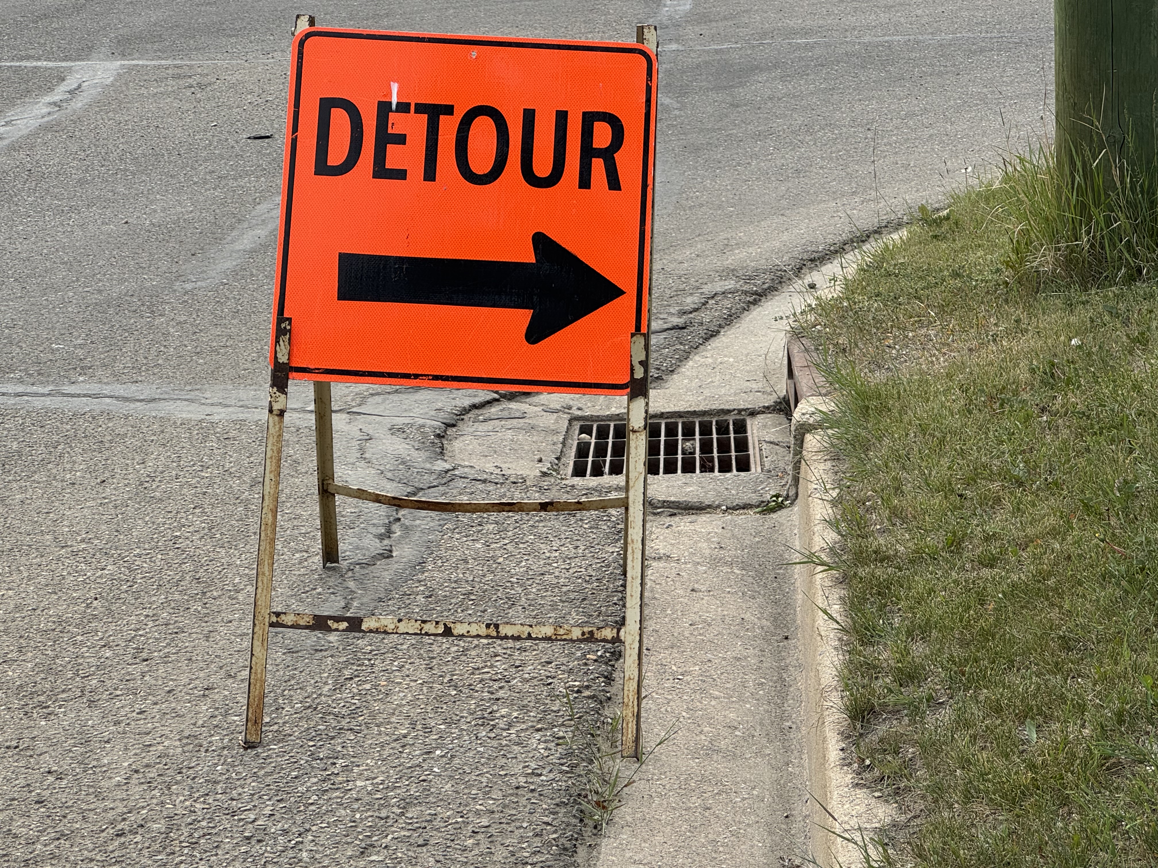 Lacombe construction begins again, commuters asked to plan ahead ...