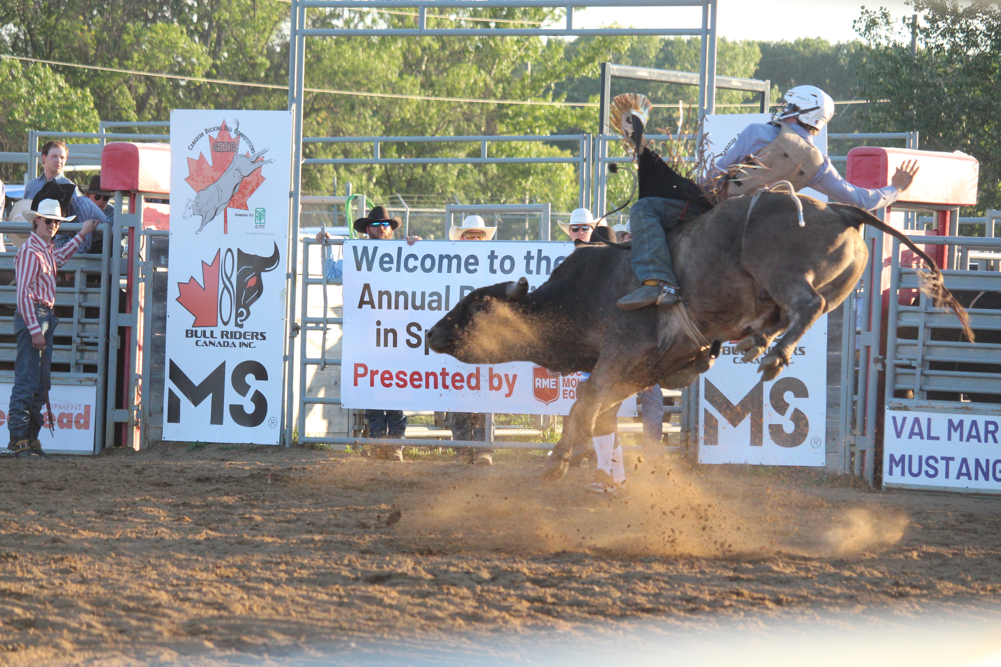 Bucking MS in Speedy Creek another success - SwiftCurrentOnline.com ...