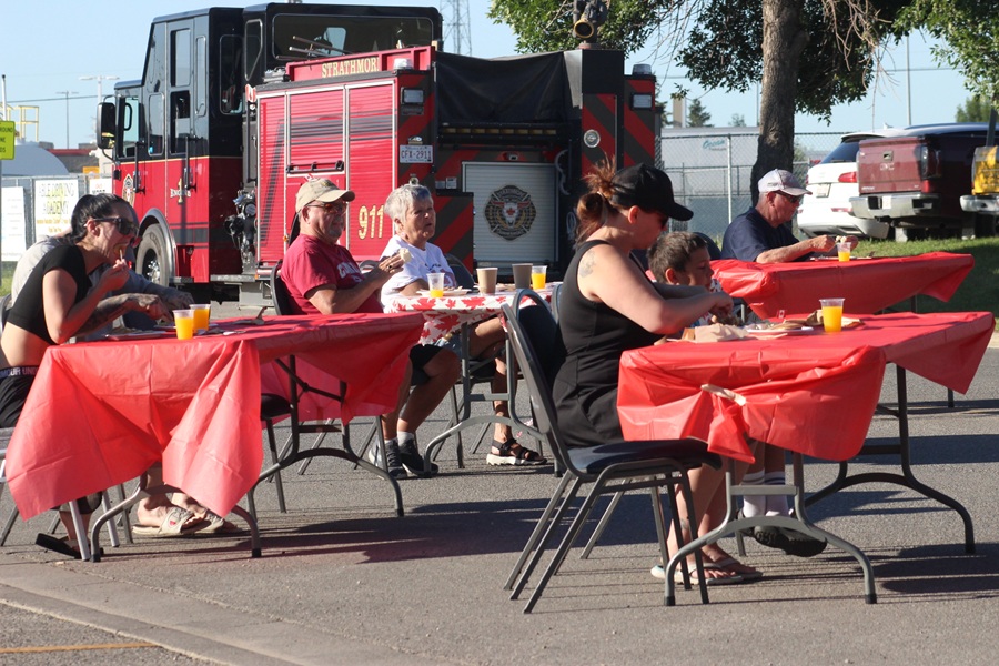 Strathmore Fire Department serves over 1,500 plates in Canada Day ...