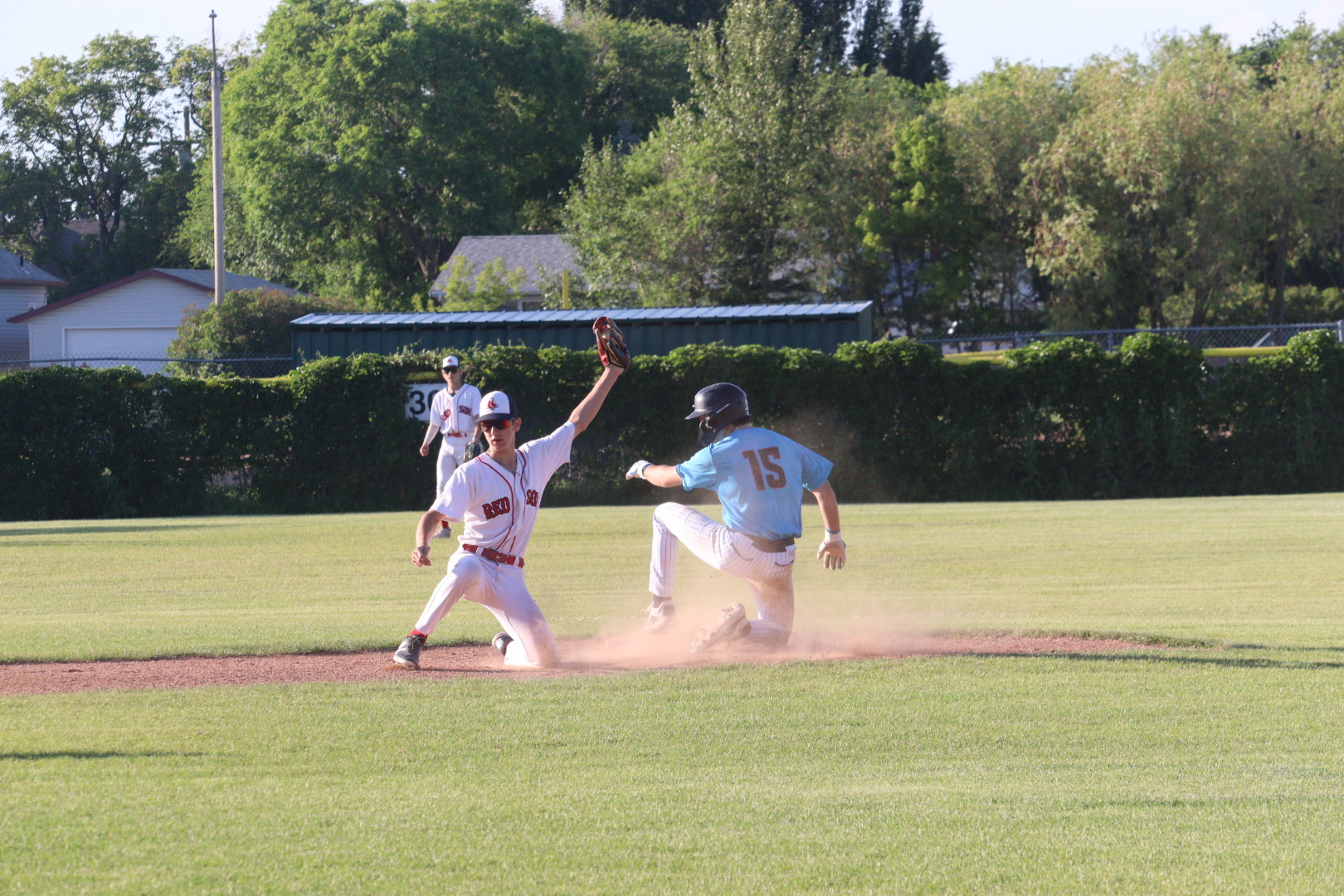 Back and forth batting duel produces win for 18UAAA Red Sox over ...