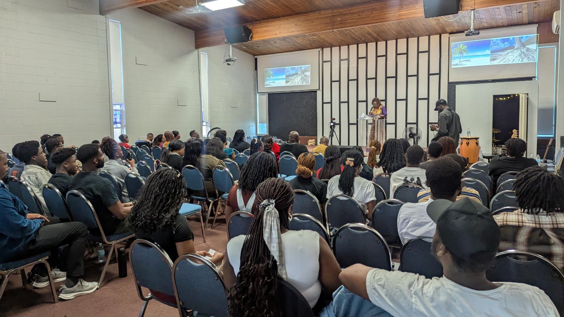 'Divine Flourishing': Church conference encourages the masses ...