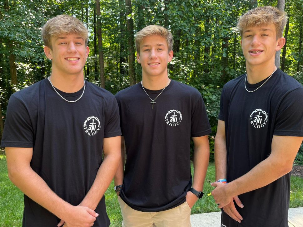 Triplet 18-year-olds go viral on social media while sharing the gospel ...