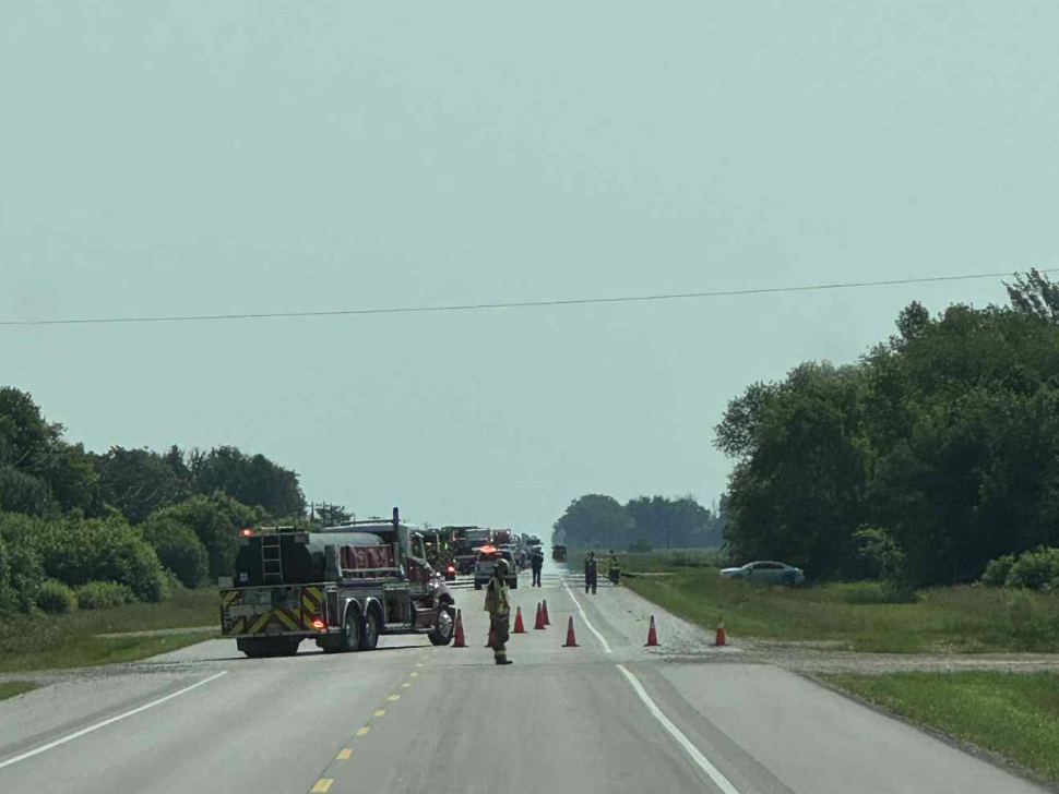 Highway 3, east of Carman reopens following collision - CHVNRadio ...