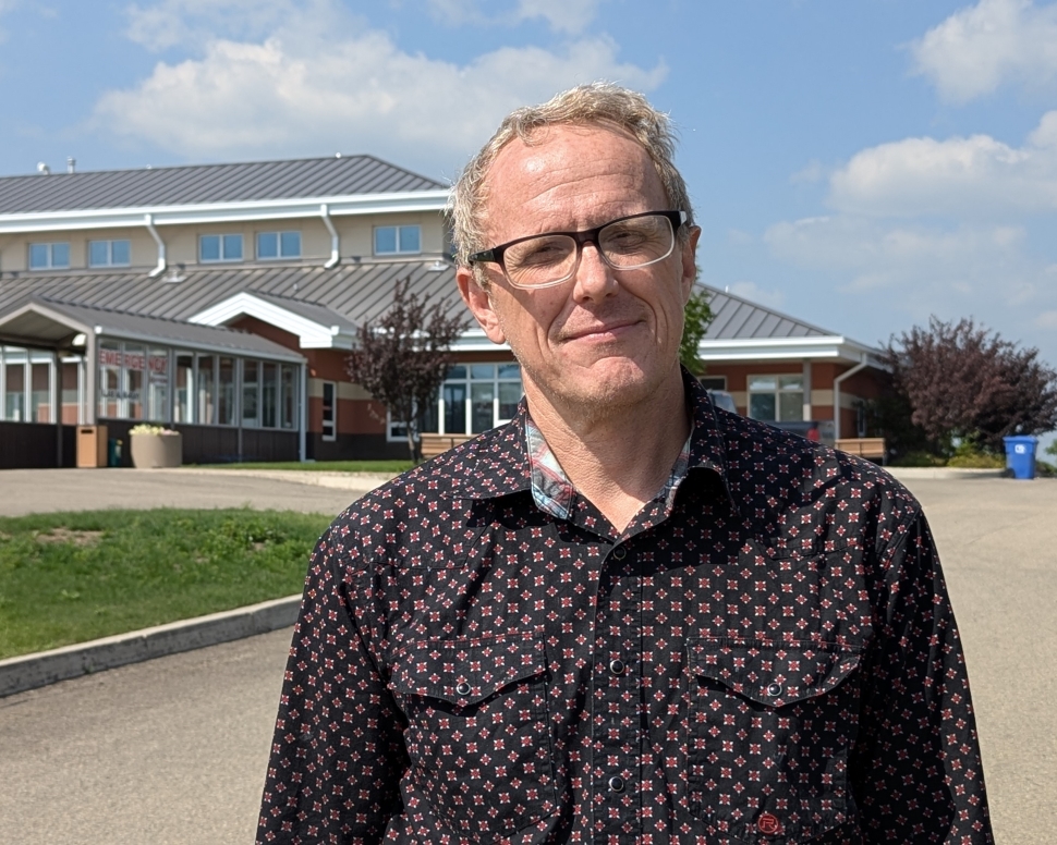 Health critic confronts 'Summer of Chaos' in Radville as ER closures ...