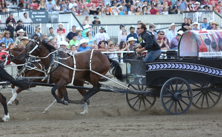 Chanse Vigen defends his Battle of the Foothills Championship Sunday ...