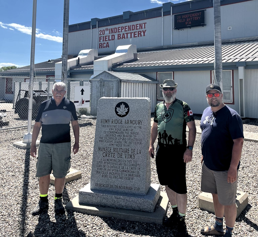 Former CO of 38 Artillery Tactical Group, Mark Wilson, supports ...