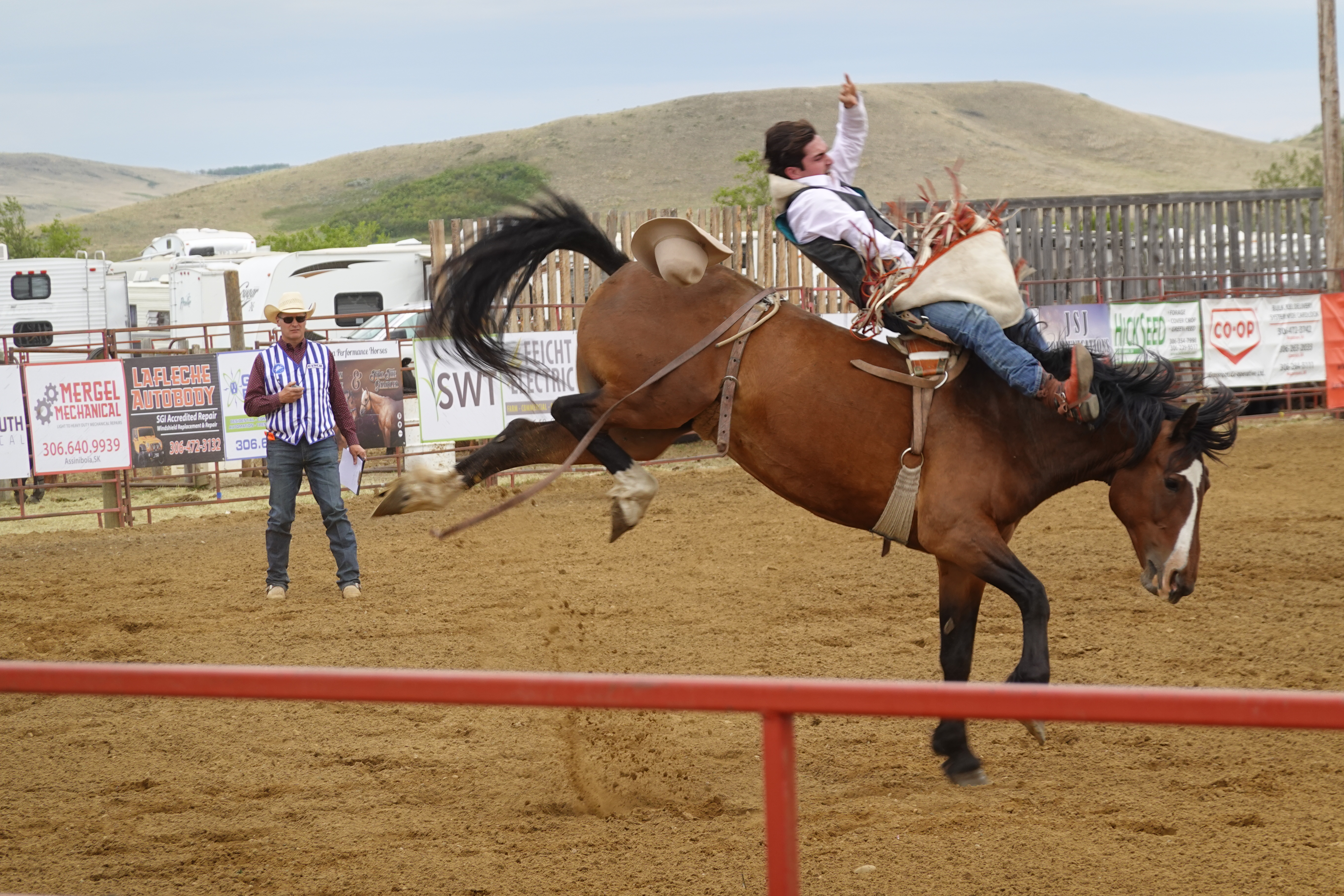 Crowds Flock to Wood Mountain Stampede - SwiftCurrentOnline.com - Local ...