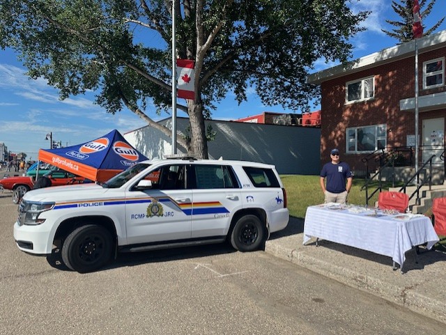 Watrous RCMP connects with the community during the Fun Run Car Show ...